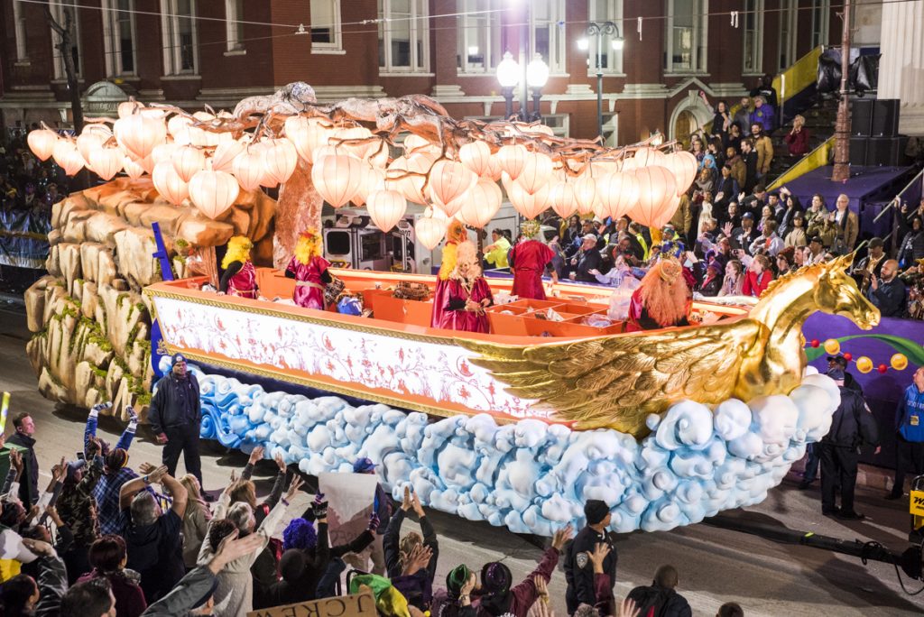 2018 Parade - Krewe of Muses